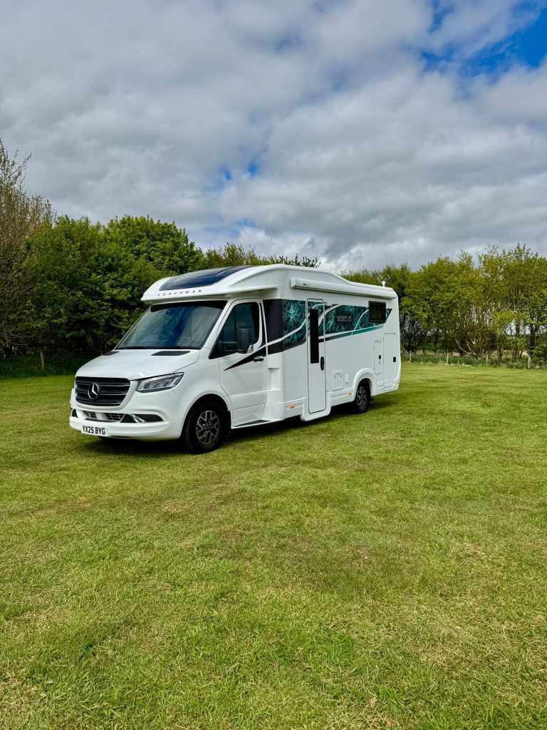 Coachman | Avventura - Coachman