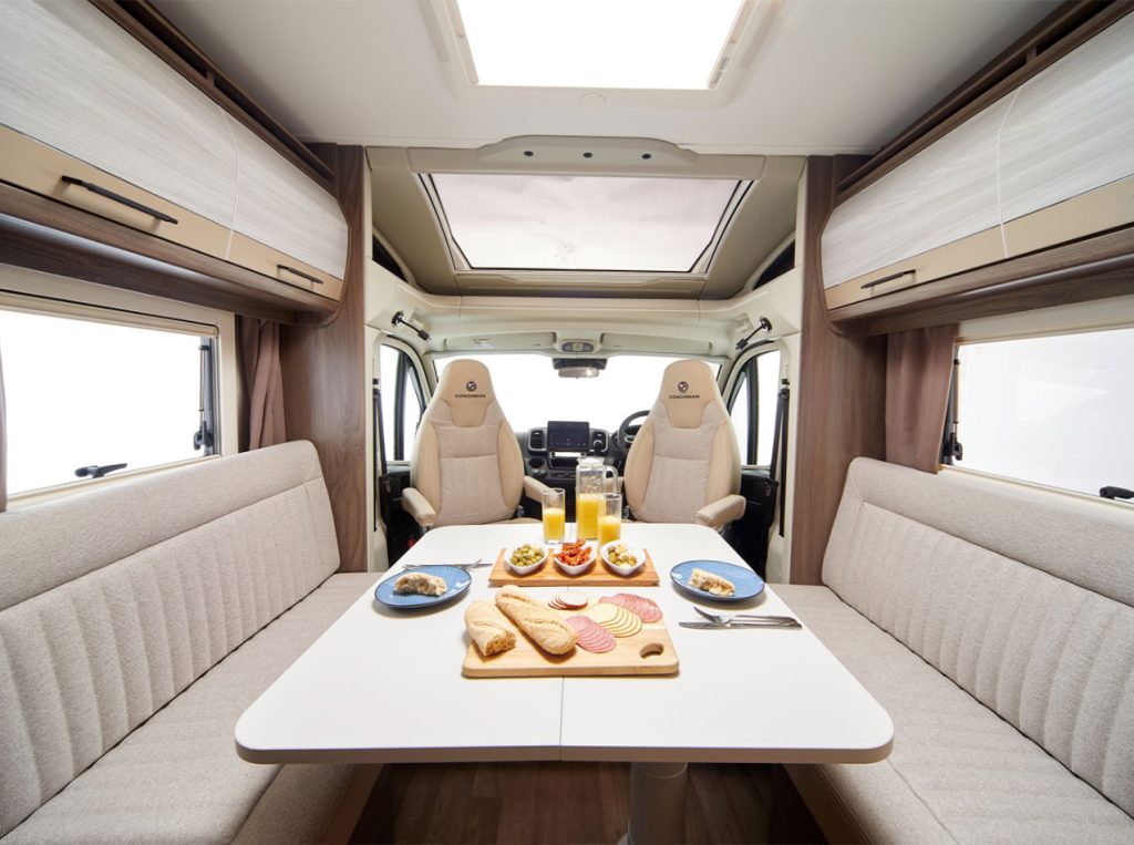 Coachman | Avventura - Coachman